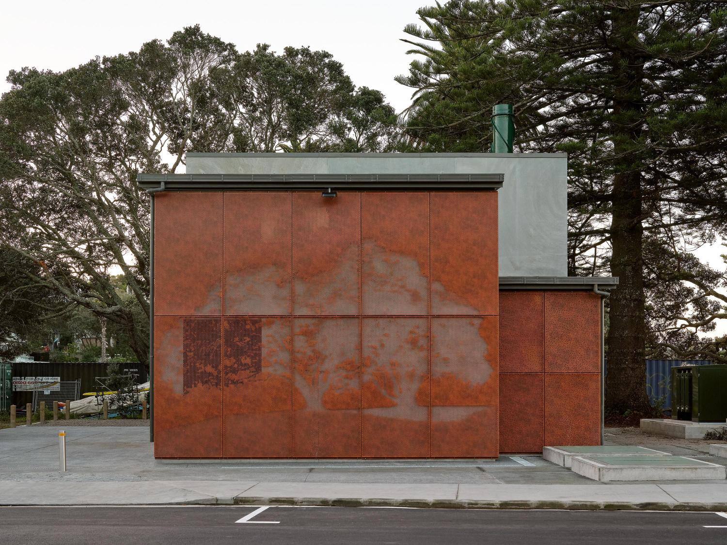 Insol | Mairangi Bay Pump Station